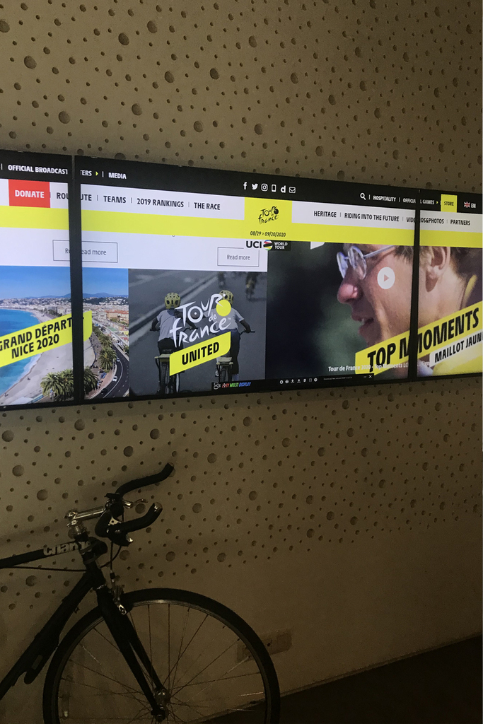 Digital Welcome Screens